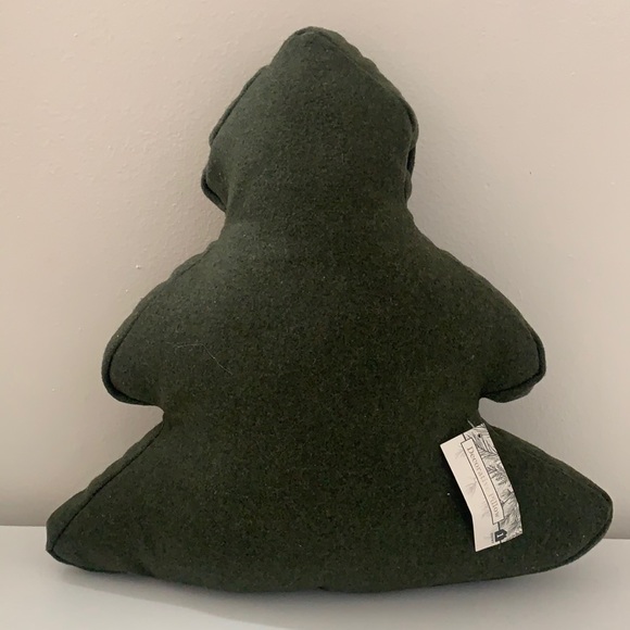 Target | Holiday | Christmas Tree Target Bullseye Decorative Pillow New ...